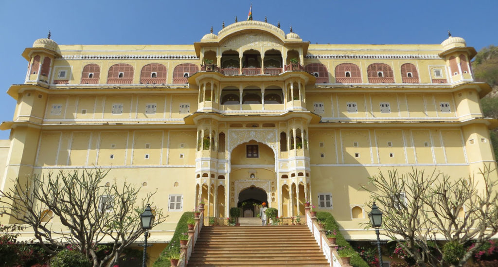 The Top Palaces to stay in Rajasthan for a Royal feelings - Select ...